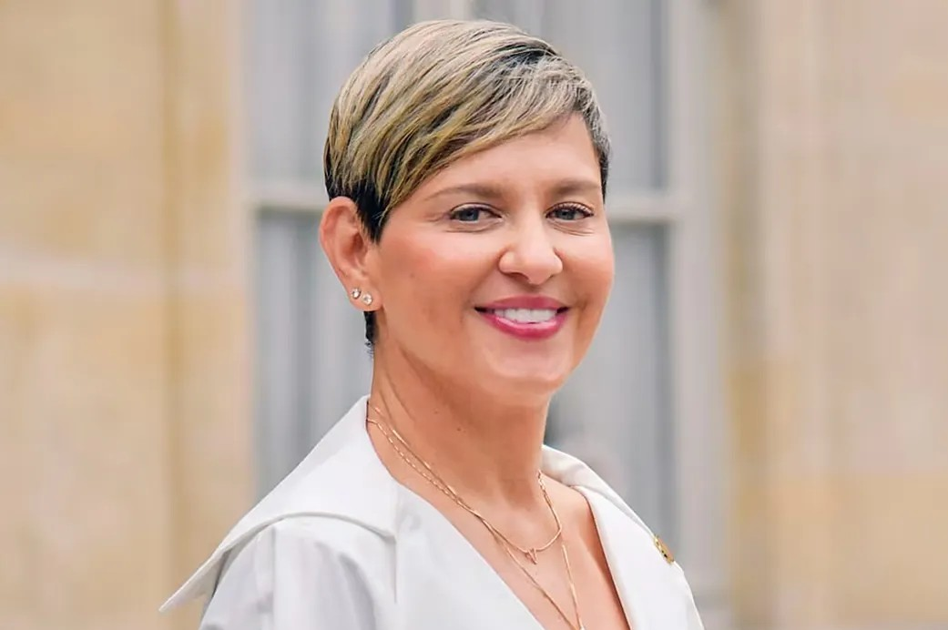 La ostentosa vida de Verónica Alcocer en Estocolmo reaviva ...